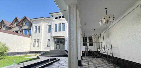 Продается Евро дом Сергели Авторынок  700м2