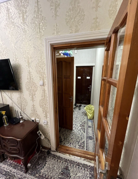 На 14 квартале Чиланзарского района продается квартира. 2/4/4