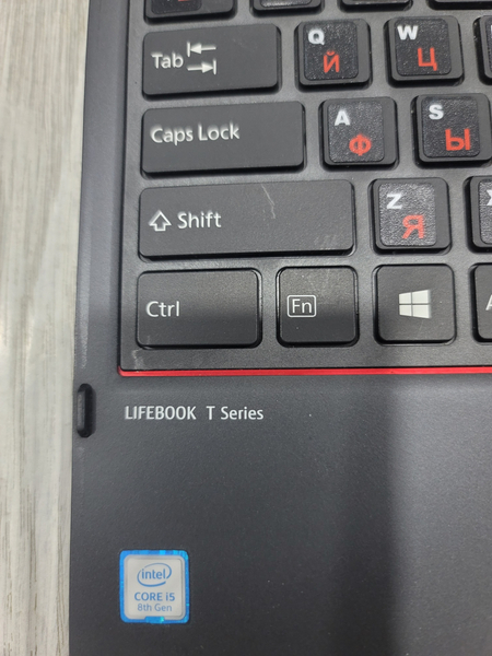 Dasturchilar uchun! Core i5 8-pokoleniya 8 gb operativka  256 ssd