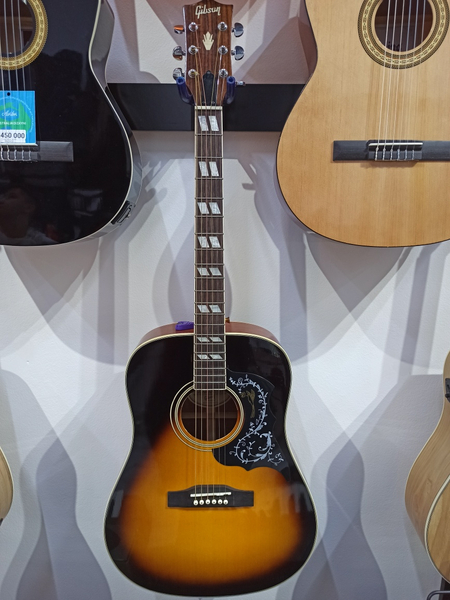 GIBSON USA акустическая гитара с эквалайзером