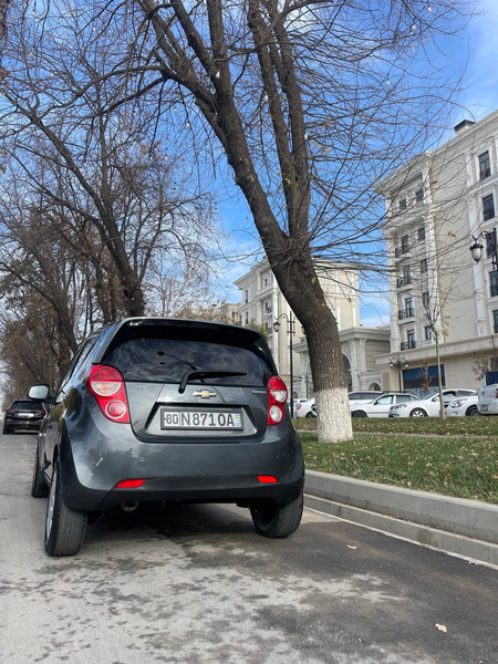 Sotiladi tez va arzon