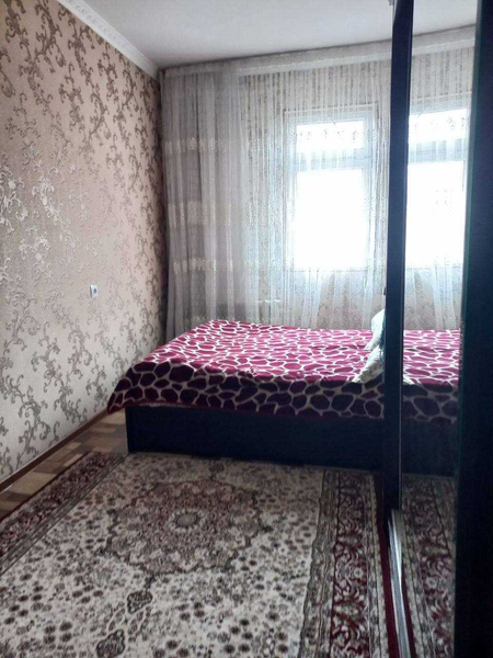 V4393  3/5/9 Ниёзова 19 Ор.р: Нукус Кинотеатр 70м2 Средний ремонт
