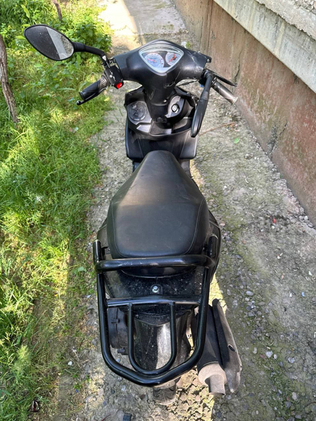 Skuter sotiladi srochniy pul kere