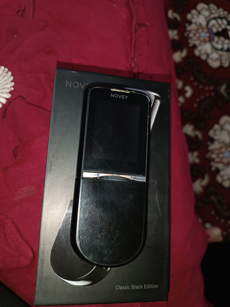 Телефон NOVEY 880 сотилади