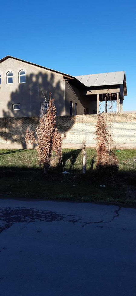 Участок 10 соток угловой 5 комнат Тузель
