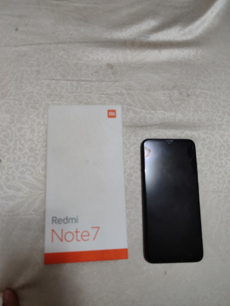 REDMI NOTE 7 telefon sotiladi