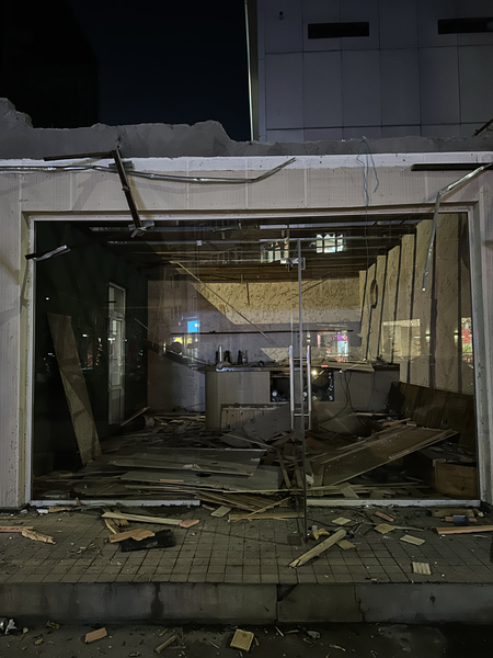 Каленое стекло продам Срочно!