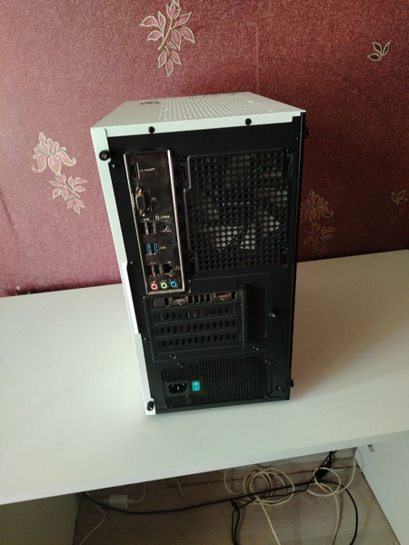Видеокарта rx 6500xt, Процессор Intel core i3 12100f, ОЗУ 16г 3200 мг