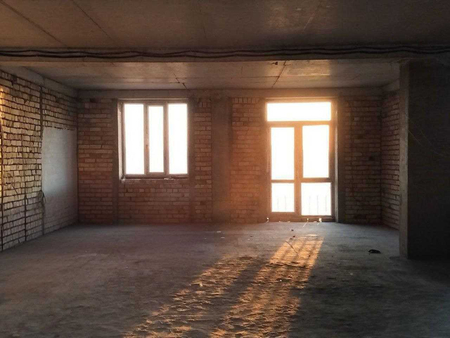 Продается новостройка Elite House, коробка 105кв, 2 балкона, сквозная