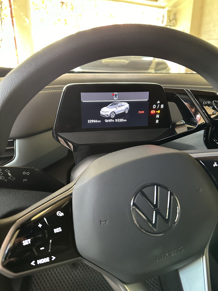 Volkswagen id 4 x