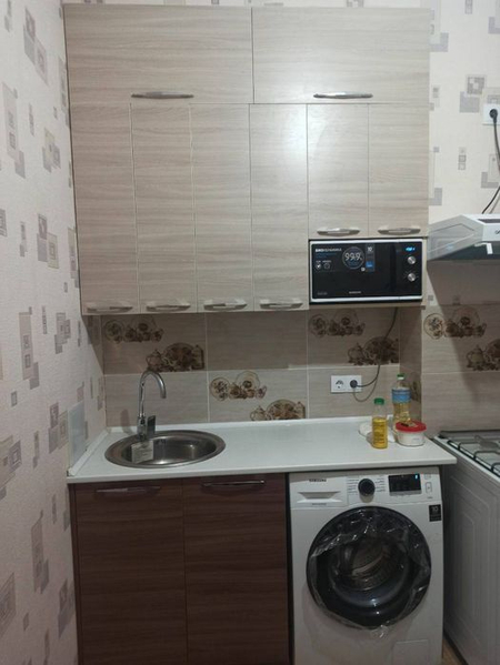 Квартира на Саракулька 3/2/5 общ пл 65м ор-р Американская школа
