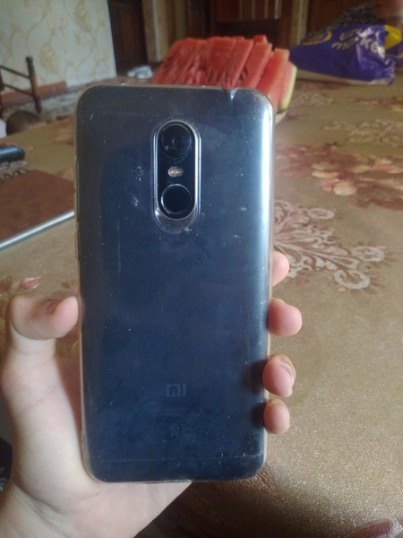 Xiaomi redmi 5+ sotilad