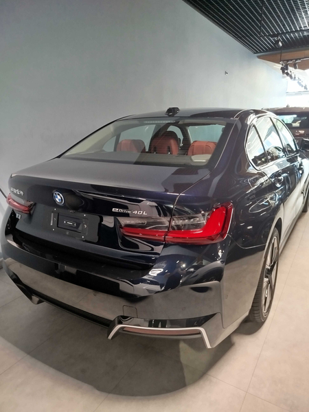 BMW i3 40L night sport edition full в наличии черный и белый цвет