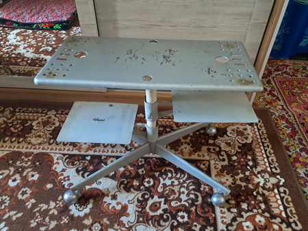 Televizor pastavkasi sotiladi