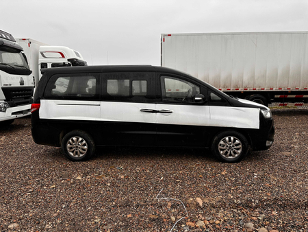 JAC M4 комфорт ва оптимал бўлган 11 ўриндиқли микроавтобус.