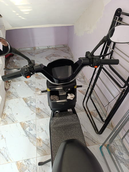 Skuter Bonvi 5 ta Batarekali