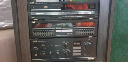 Продам стойку AKAI