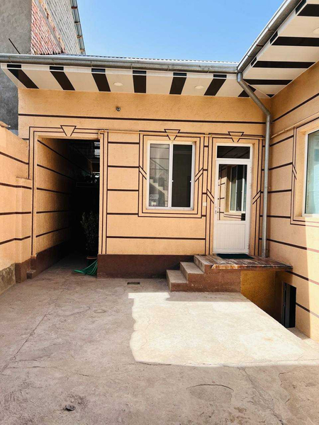 Продается большой дом на Мухтара Ашрафий 10 комнат