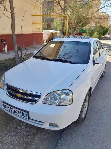 Ласетти 2009й. Автомат каробка.