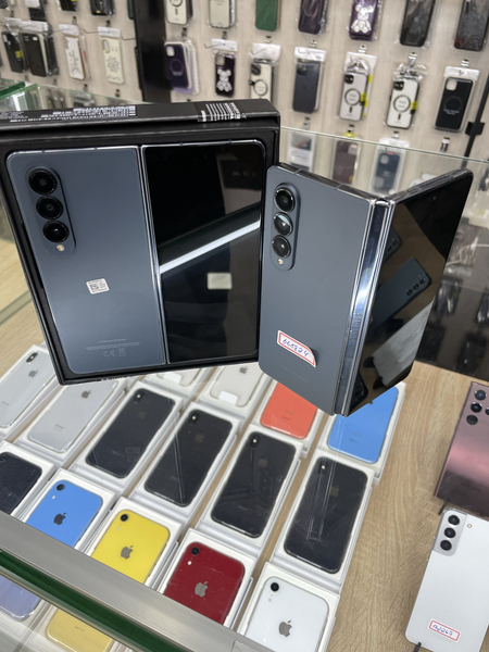 Samsung galaxy Fold 4