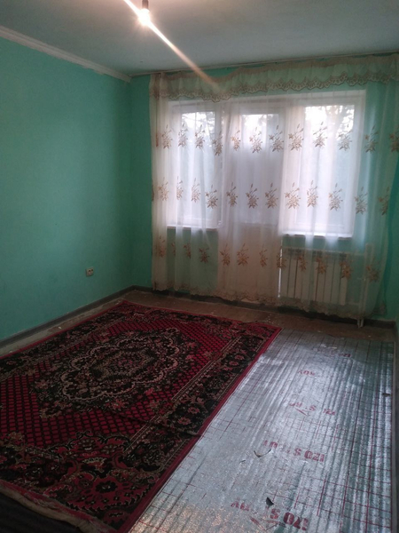 1 хонали квартира 4 м.р. Чирчик
