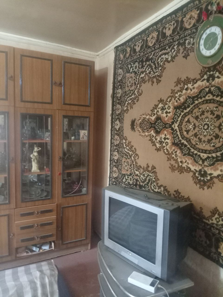 Продаю Квартиру Яшнабадский р-он Авиасозлар 2-ком 2-этаж 2-этажном Дом