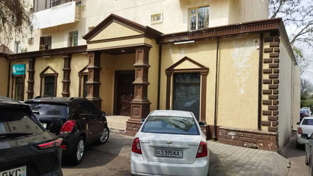 Продается нежилое помещение под офис 82 кв.м Ор-р ЖК Узбугим