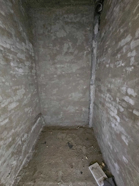 3 xonali 72m² 3-qavat sotiladi.
