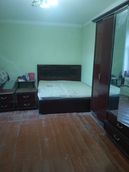 Продается спальный гарнитур