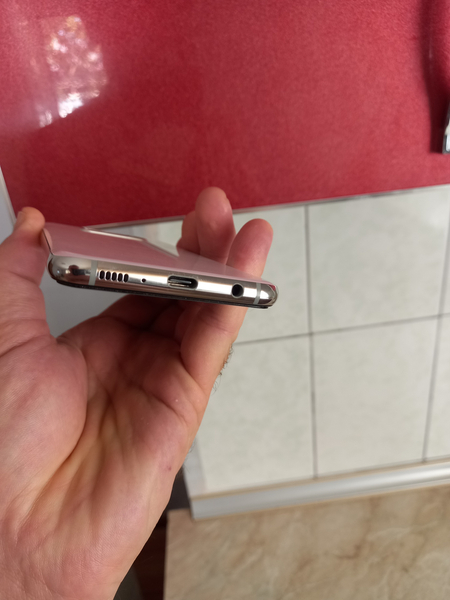 Samsung s10e идеально