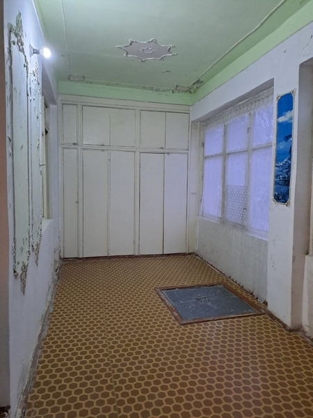 Продаётся 3 комнатная квартира в Обкомовском доме
