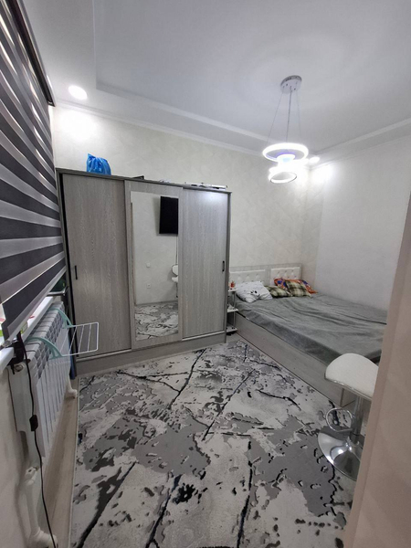 Азербайджанский Центр Коттедж с двориком 1 соток 2 ком + кухня студия