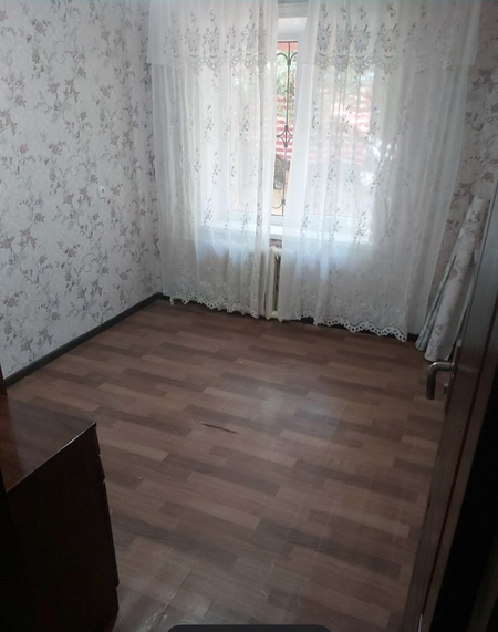 Chilonzor farxatiski 2 xonali 350$ oilaga