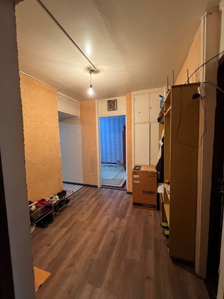 Продам Чиланзар-26 4-3-4 кирпич