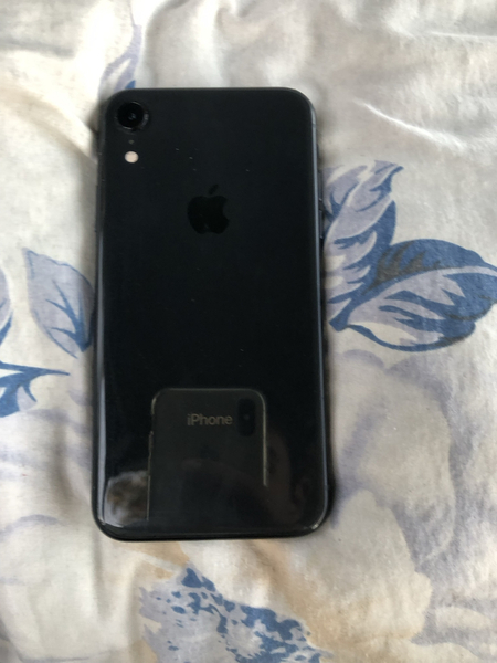 Напремер, Iphone Xr гарантный