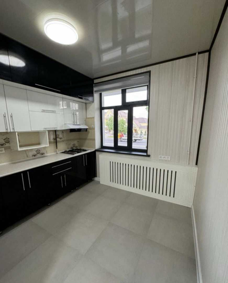 Сдается Офисное помещение 195 м² на Яккасарайском районе (J2667)