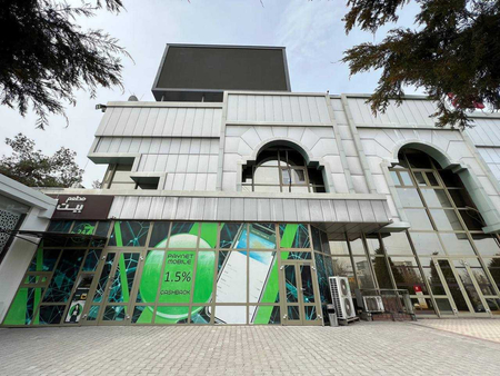 Срочно продается комерческое помещение  150 кв. м Ор-р Хадра