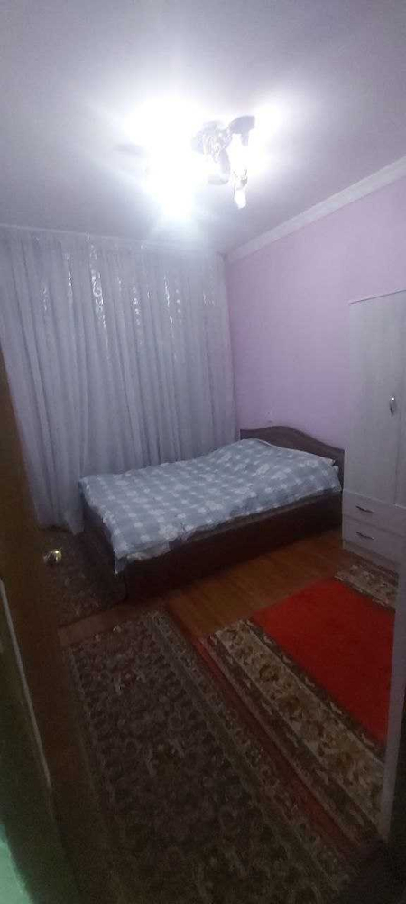 谷 124635 谷 Продаётся квартира 2/1/4 52 м² в Чиланзар