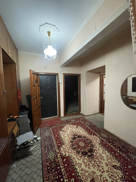 Продаётся квартира 5/7/9 в Сергели 6. Цена 92.000 $