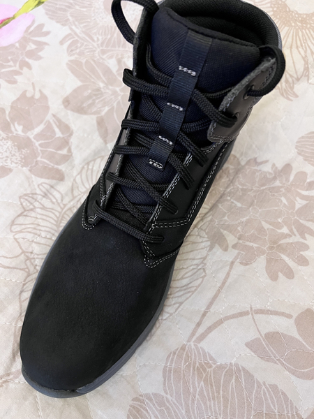 Timberland. Кожаные кроссовки из США. Оригинал разм. 39