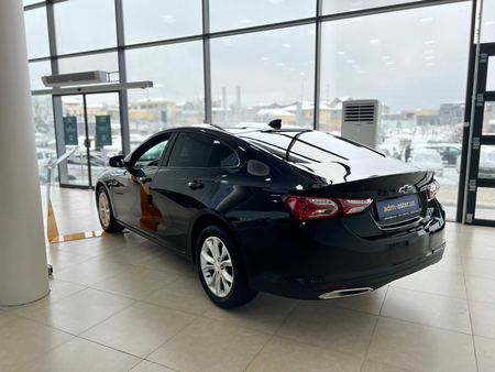 Chevrolet Malibu 2
