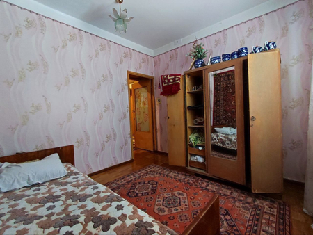 \Сергли.4.Разделный.4 Хона.2/6 балк,92м².Етажи 2,Ар.Автосалон.