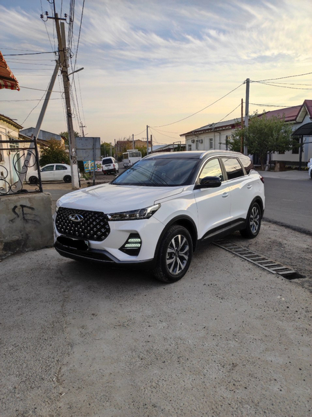 Срочно продаётся Chery 7 pro