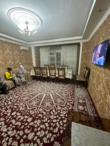 Мегапланет 4 комнатная с хорошим ремонтом