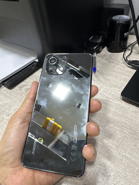 Mi 11 lite сотилади срочна