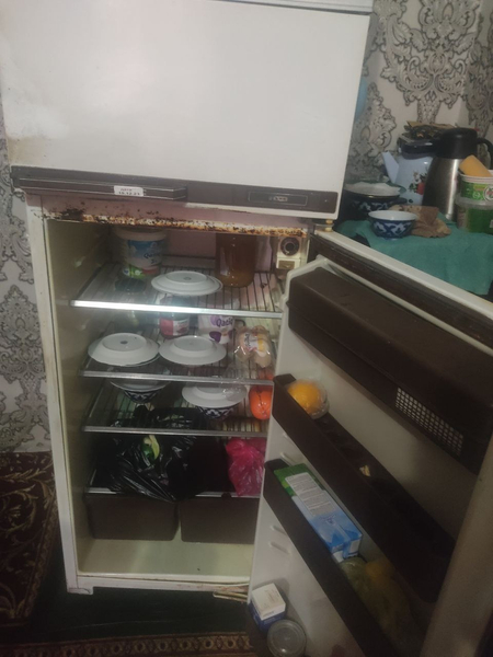Холодильник срочно продается