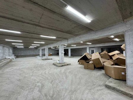 Tayyor 500m2 omborxona ijaraga beriladi.