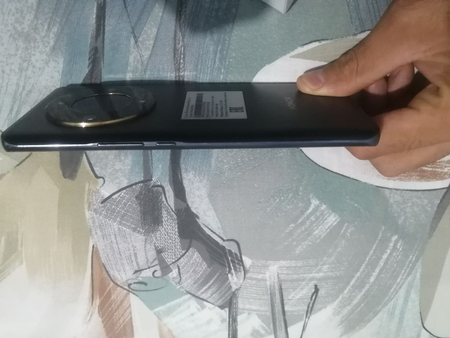 Honor x9b   8/256 idealni