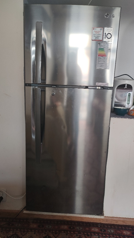 Продам Холодильник LG inverter linear