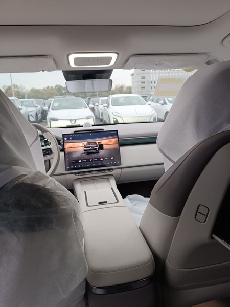 Продаётся Zeekr 7x